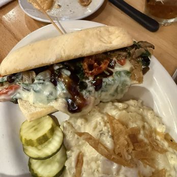 EAST TROY HOUSE - Updated October 2025 - 47 Photos & 44 Reviews - 2093 ...