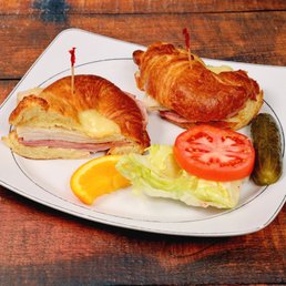 BERRYLICIOUS BREAKFAST CLUB - Updated June 2025 - 123 Photos & 107 ...