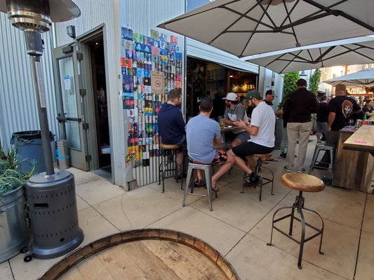 THE RUNNING SHOP AND HOPS - Updated December 2025 - 625 Photos & 323 ...