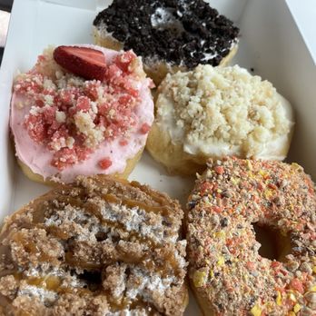 AMY’S DONUTS - Updated July 2025 - 471 Photos & 399 Reviews - 101 E ...