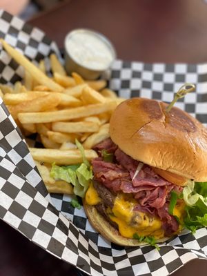 SENOR BEEF - Updated January 2026 - 50 Photos - 630 Fresno St, Parlier ...