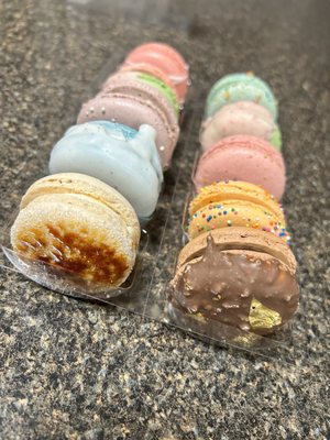 BOO MACARON AND DESSERT BAR - Updated December 2025 - 43 Photos & 25 ...