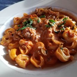 CALDERONE CLUB - 260 Photos & 361 Reviews - 842 N Old World 3rd St ...