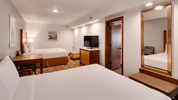 BEST WESTERN PLUS LONGBRANCH HOTEL & CONVENTION CENTER - Updated April ...