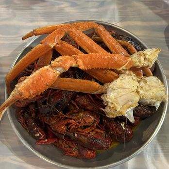 SEAHOLIC - Updated December 2025 - 427 Photos & 209 Reviews - 2211 N ...