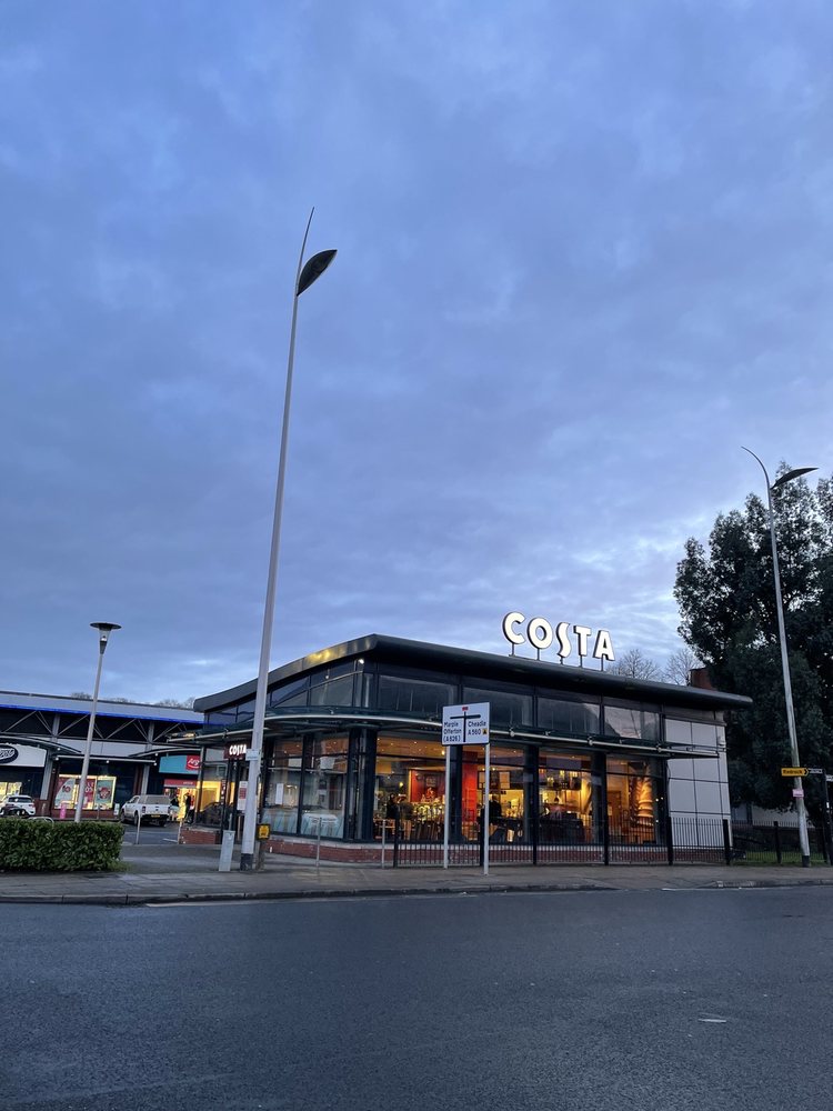 COSTA COFFEE - Updated April 2024 - 9 Great Portwood Street, Stockport ...