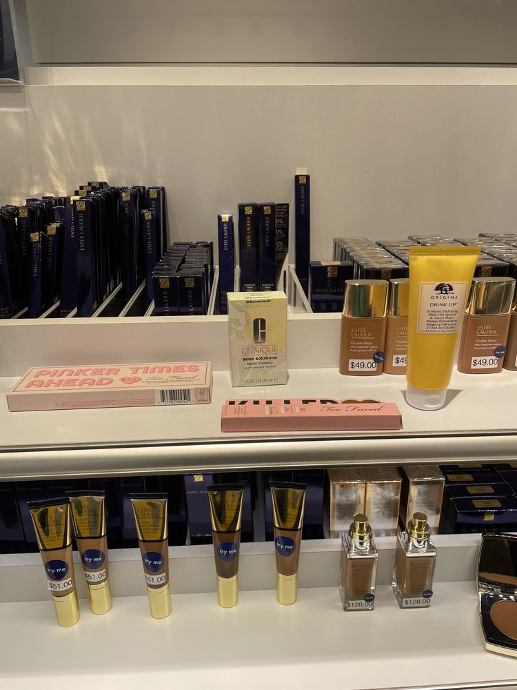 THE COSMETICS COMPANY STORE - 66 Photos - 1 Mills Cir, Ontario ...