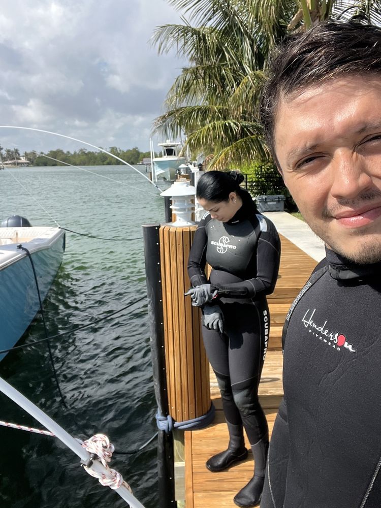 ALEJANDRO DIVING SOLUTIONS - 109 Lake Emerald Dr, Tamarac, Florida ...