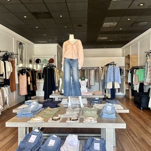 THE POST MONTECITO - Updated June 2025 - 1809 E Cabrillo Blvd, Santa ...