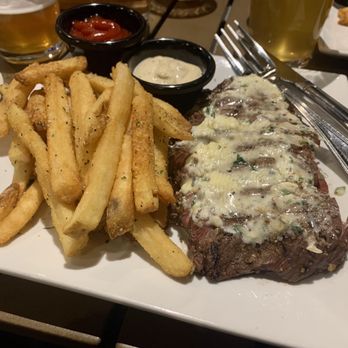 MOERLEIN LAGER HOUSE - 1271 Photos & 1128 Reviews - 115 Joe Nuxhall Way ...