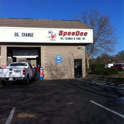 SPEEDEE OIL CHANGE & AUTO SERVICE - 37 Photos & 171 Reviews - 5490 ...