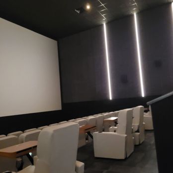 STAR CINEMA - Updated May 2025 - 219 Photos & 222 Reviews - 22125 Fm ...
