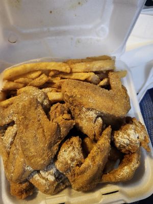 JJ FISH & CHICKEN - Updated December 2025 - 10 Photos & 12 Reviews ...