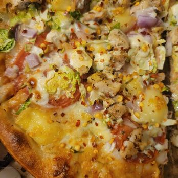 ATOMIC LOUNGE & PIZZA KITCHEN - Updated June 2025 - 61 Photos & 61 ...