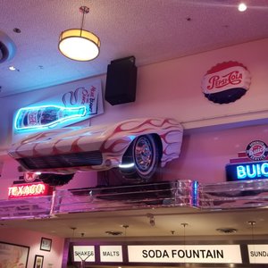 CORVETTE DINER - 2291 Photos & 2604 Reviews - 2965 Historic Decatur Rd ...