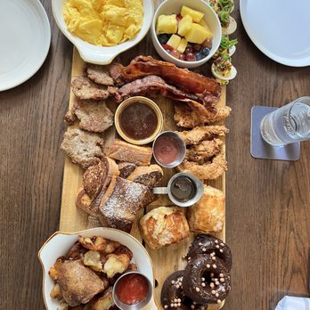 DAILY GATHER - Updated August 2024 - 951 Photos & 572 Reviews - 800 ...