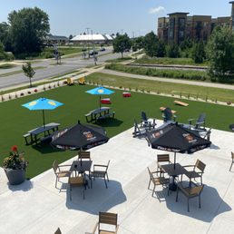 THE RUSTY BEE LOUNGE - Updated June 2025 - 38 Photos & 12 Reviews ...