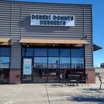 DESERT DONUTS - Updated December 2025 - 34 Photos & 27 Reviews - 1100 ...
