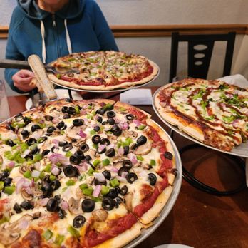 PARK AVENUE PIZZA COMPANY PUB & RESTAURANT - Updated March 2025 - 37 ...