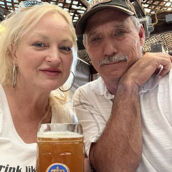 THE AUSLANDER - Updated November 2024 - 1140 Photos & 1184 Reviews ...