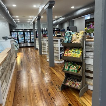 MAXEY’S STORE - Updated December 2025 - 13 Photos & 14 Reviews - 3867 Old Buckingham Rd ...