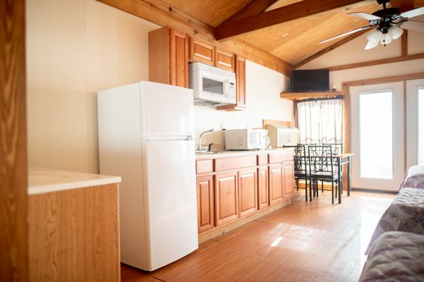 LAKE PALESTINE RESORT - 47 Photos & 23 Reviews - 8900 Ruby Ln ...