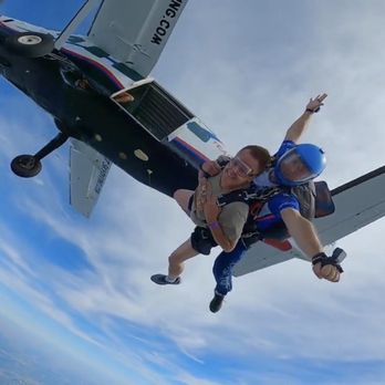 START SKYDIVING - Updated January 2026 - 126 Photos & 70 Reviews - 1711 ...