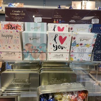 LINDT CHOCOLATE SHOP - Updated December 2025 - 19 Photos & 13 Reviews ...