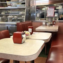 AGAWAM DINER - Updated July 2025 - 102 Photos & 238 Reviews - 166 ...