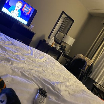 HOLIDAY INN INDIANAPOLIS AIRPORT - Updated October 2025 - 67 Photos ...