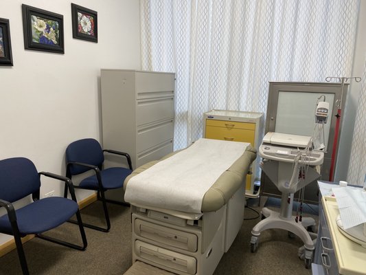 HALYNA BORYSLAVSKA, MD - Updated December 2025 - 20 Reviews - 2246 W ...