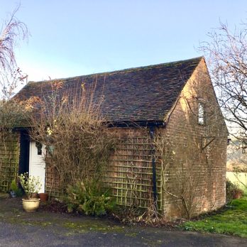 THE LODGE - Updated January 2025 - Tucker's Farm, Warehorne, Kent ...