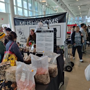 TEXAS FARMERS’ MARKET AT MUELLER - Updated May 2025 - 264 Photos & 143 ...