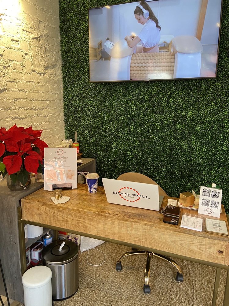 BODY ROLL STUDIO - Updated July 2025 - 47 Greenwich Ave, New York, New ...