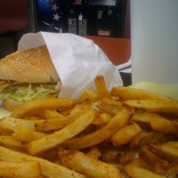 DAGLAS DRIVE IN - Updated October 2025 - 527 Photos & 869 Reviews ...