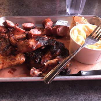 BOBBIQUE - Updated December 2025 - 457 Photos & 486 Reviews - 70 W Main ...