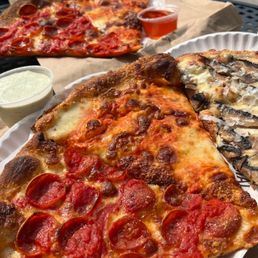 PIZZERIA BADIALI - 228 Photos & 104 Reviews - 181 Dovercourt Road ...