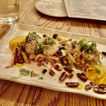 GUSTO ITALIAN GRILL & BAR - Updated January 2026 - 76 Photos & 85 ...