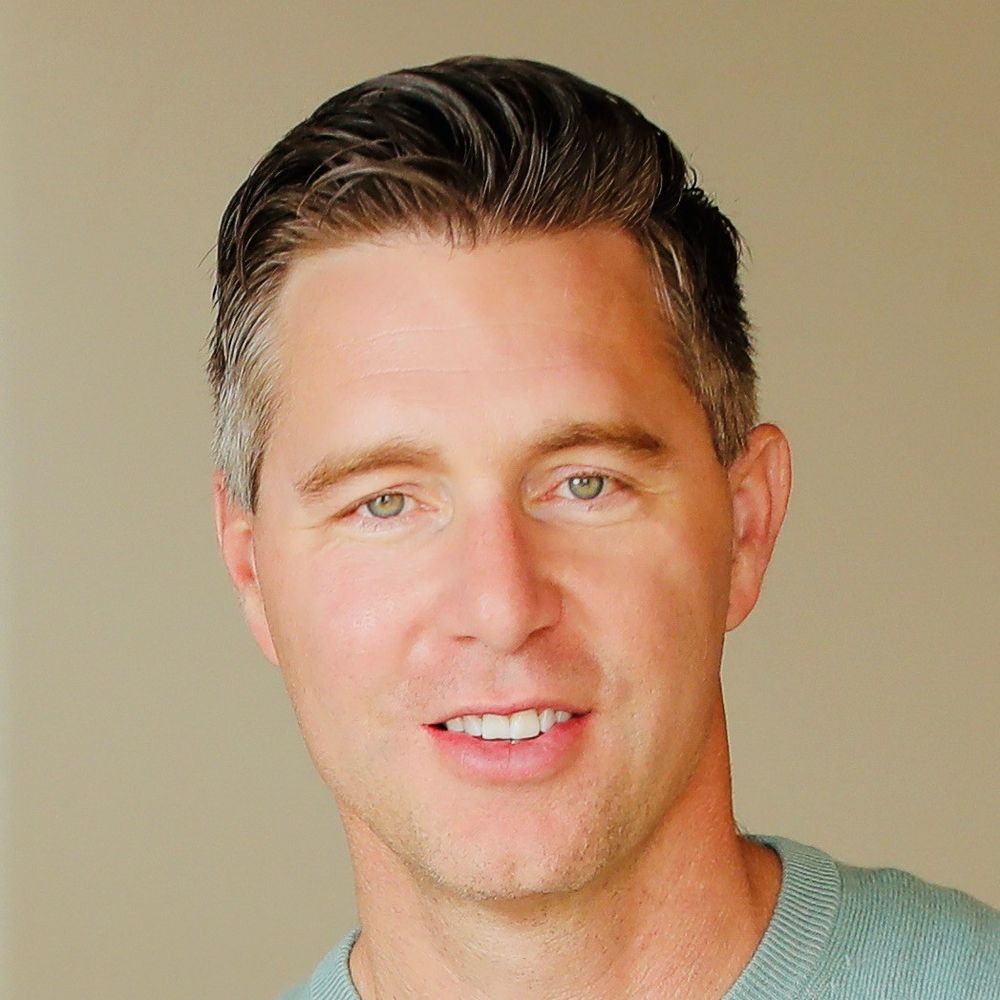Tony Layson's Instagram, Twitter & Facebook on IDCrawl