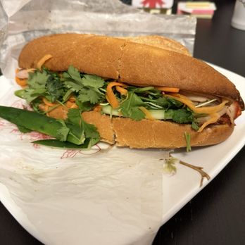 VPHO AND PIZZERIA - Updated August 2025 - 82 Photos & 43 Reviews - 2004 ...