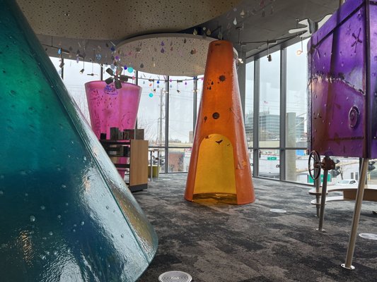 VANCOUVER COMMUNITY LIBRARY - Updated August 2025 - 97 Photos & 76 ...