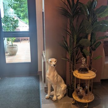 HOUSE OF STEFAS - Updated September 2025 - 52 Photos - 3299 Franklin ...