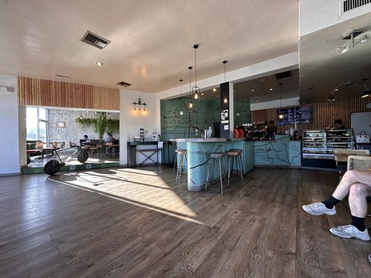 CRAVE COFFEE BAR - Updated 2024 - 511 Photos & 536 Reviews - 4530 E ...