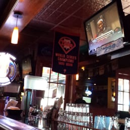 THE 45TH STREET PUB - Updated June 2026 - 41 Photos & 77 Reviews - 4303 ...