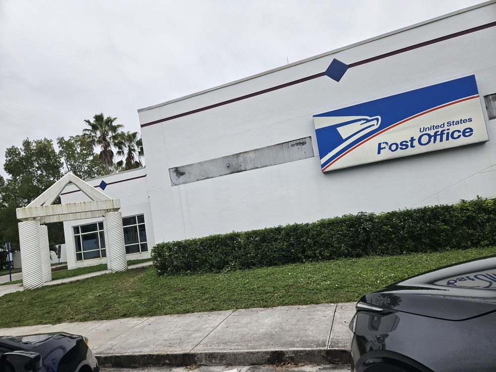 USPS - Updated August 2024 - 34 Photos & 46 Reviews - 1870 N Corporate ...