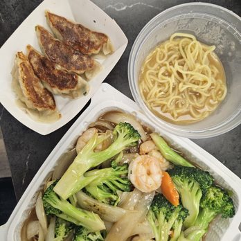 KOOLAU DRIVE INN - Updated September 2025 - 254 Photos & 127 Reviews ...