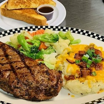 BOMBSHELLS BAR AND GRILL - 107 Photos & 23 Reviews - 15863 Lorene Dr ...