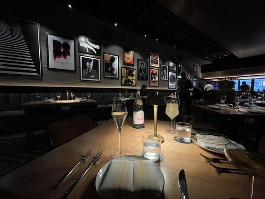 UMMO - 71 Photos & 24 Reviews - 22 W Hubbard St, Chicago, Illinois ...