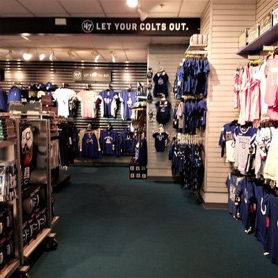 INDIANAPOLIS COLTS PRO SHOP - Updated August 2025 - 11 Photos & 10 ...