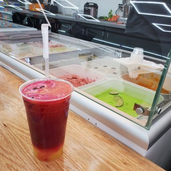 MIDTOWN MARKET - Updated October 2025 - 34 Photos & 15 Reviews - 3967 ...